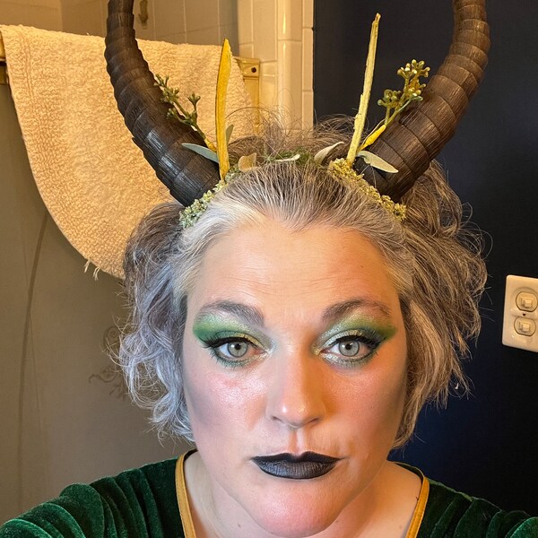 Small Mimic Chest. D&D Dice Box. Fantasy Monster RPG Storage Trinket ...