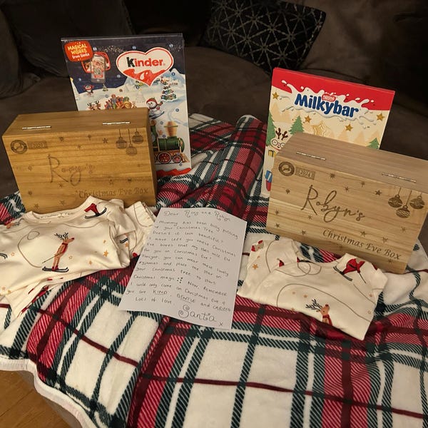 Personalised Breakfast Tray / Wooden Tray / Engraved Tray / Valentines ...