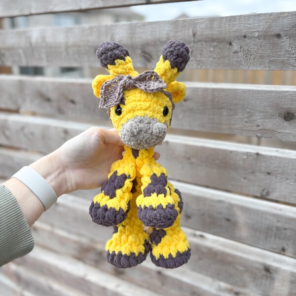 Gentry the Baby Giraffe Crochet Pattern | No Sew Low Sew Crochet ...