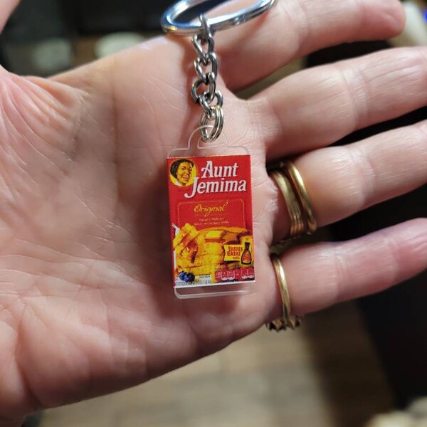 Heinz Bottles Condiment Lovers Mustard Ketchup and Barbecue Sauce ...