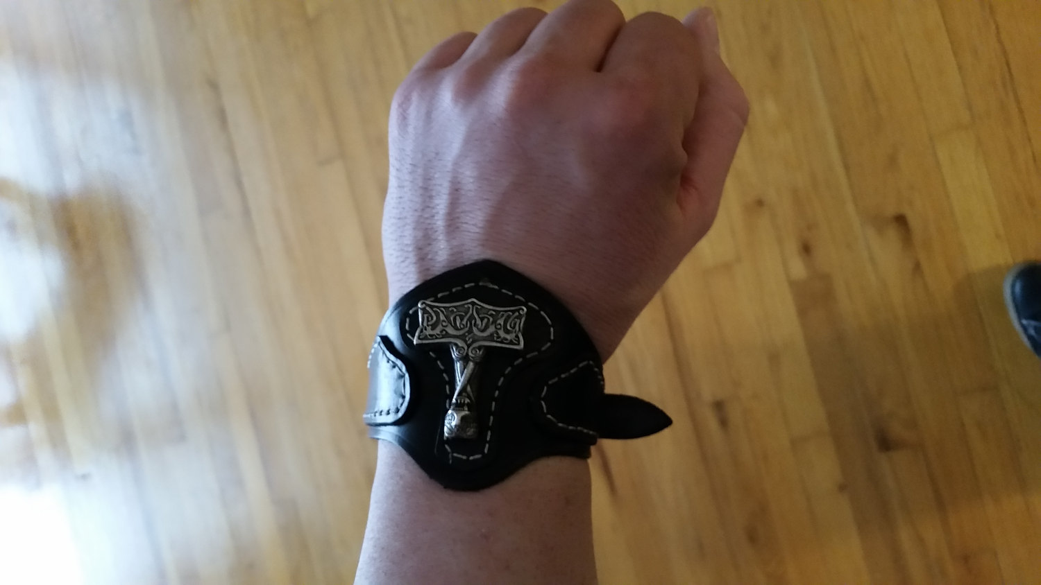 OSEBERG Leather BRACELET Thor's Hammer Thor Viking Vikings Fashion Cuff ...