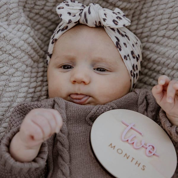 Baby Monthly Milestone Marker, 1-12 Month Baby Milestone Cards, Monthly ...