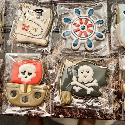 Pirate Birthday Royal Icing Cookies, Pirate Party Favor, Pirate Cove ...