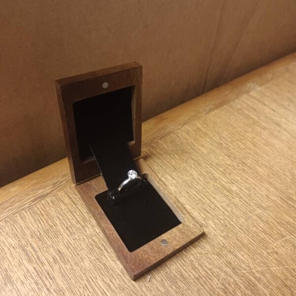 Milestone Ring Box - Spinning Ring Box - Rotating Ring Box - Proposal ...