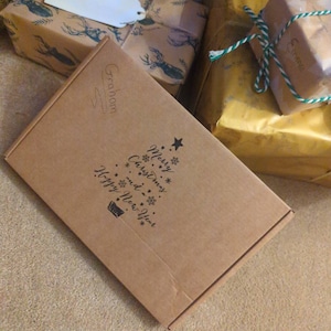 Empty Christmas Gift Box. Mini Small Medium Cardboard Postage Box With ...