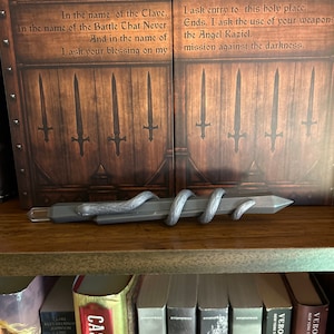 Shadowhunter Stele Isabelle Lightwood Stele, the Mortal Instruments - Etsy