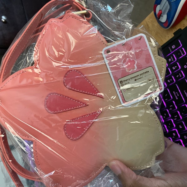 Pre-order, Shellfish Pochette Bag Shoulder Bag Animal Crossing New ...