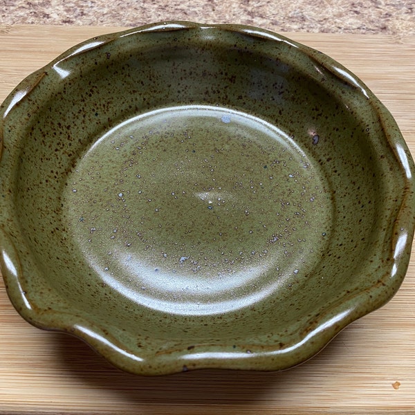 Handmade Pottery | Small Pie Plate (9 Colors) - Etsy