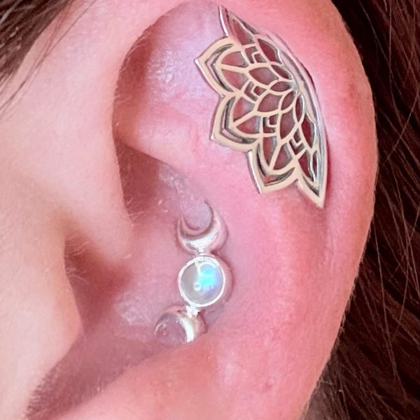 Top Helix Chain Piercing • Hanging Pendulum Helix Earring • Crescent ...