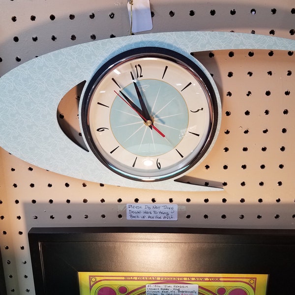 Atomic Boomerang Wall Clock: Mid-century Modern Mint Green Decor - Etsy