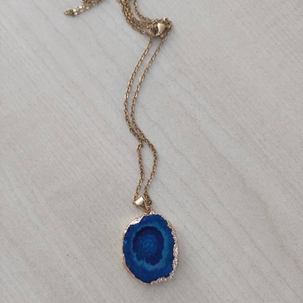 Natural Raw Agate Rough Pendant Necklace, Crystal Hole and Cluster ...