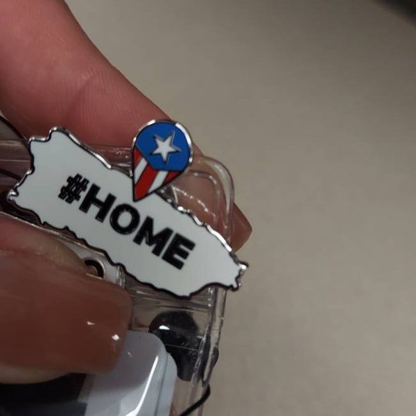 Set De 2 Botones De Puerto Rico, La Bandera Boricua Blanca Y Negra Y La ...