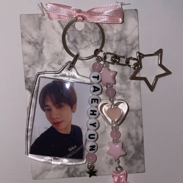 Custom K-pop Keychain photo Version - Etsy