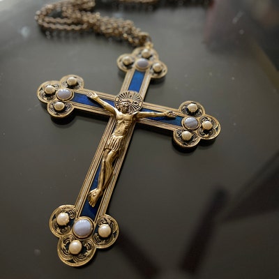 Cronos the Vampire Device W/ Drawings Prop - Etsy