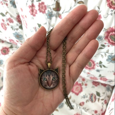 Personalized Cat Face Charm Necklace Custom Jewelry With Your Cat's ...