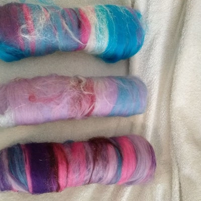 Blue Art Batt / 12 Fair Things Will Fade / 50g / Lilac / Blue - Etsy