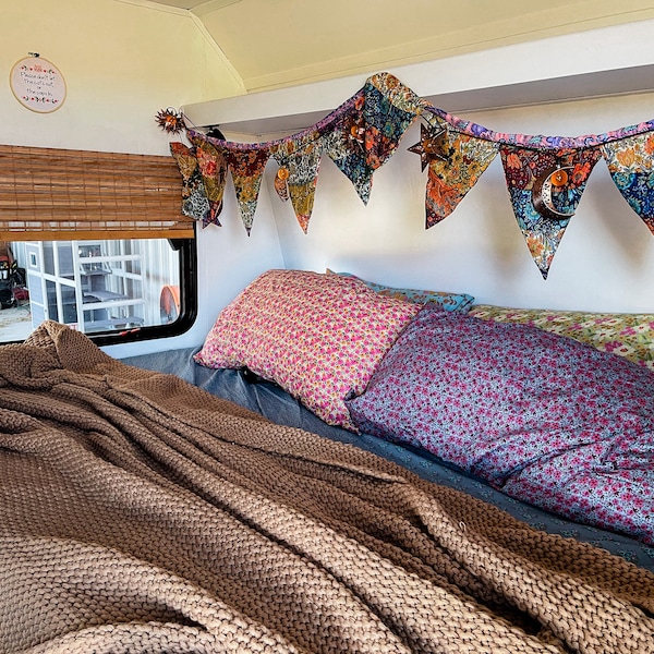 Please Leave by 9:00 6 Embroidered Décor - Etsy