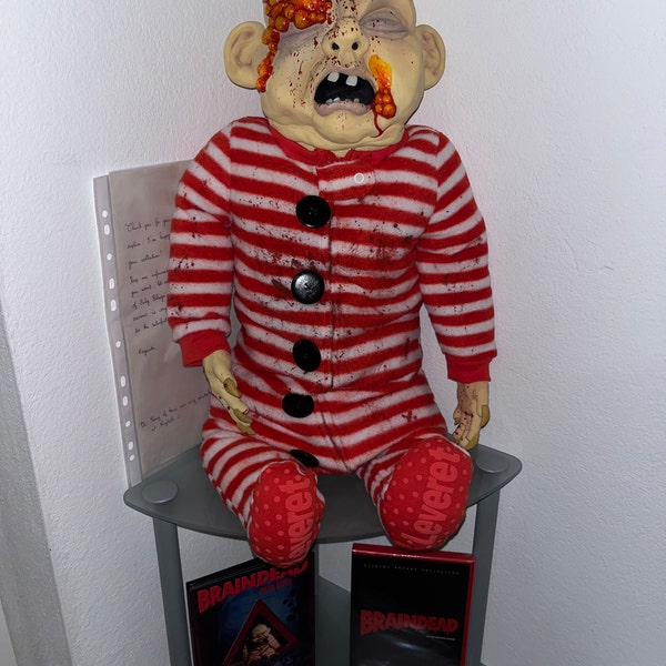 Plaga Fossil Replica Resident Evil 4 "las Plagas" in Acrylic Resin, 100 ...