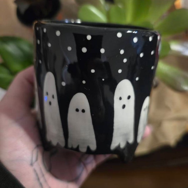 Ghost Planter - Halloween Decor - Spooky Pot - Multiple Sizes - Etsy