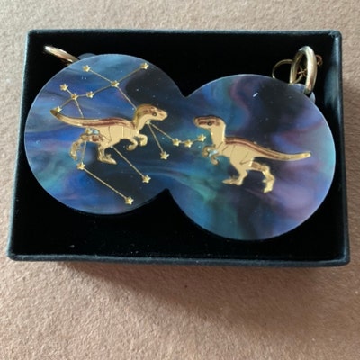 GEMINI Velociraptor Dinosaur Zodiac Necklace - Etsy
