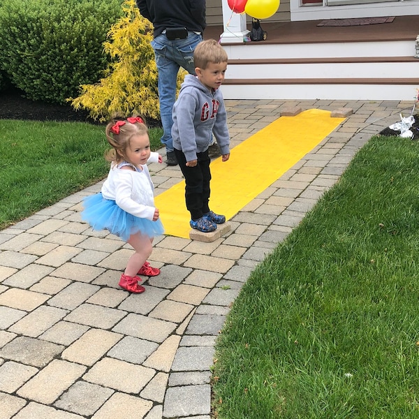 Yellow Brick Road Aisle Runner- Wizard Decor, Over the Rainbow Party ...