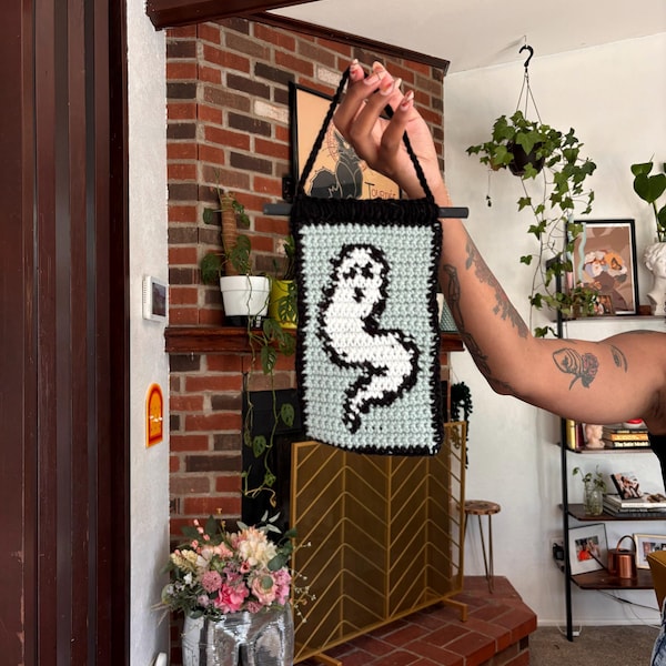 Stranger Things Tapestry Crochet Pattern / Wall Hanging / Weird Art ...