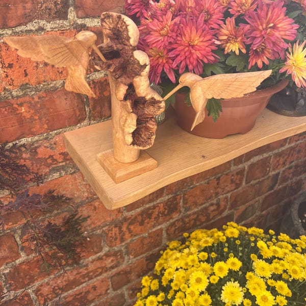 Wooden Hummingbird Couple Sculpture, Birds Feeding on Flowers, Figurine ...