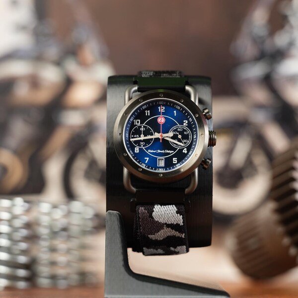 3D Printed Oakley Style Bomb Display With Stand - Etsy