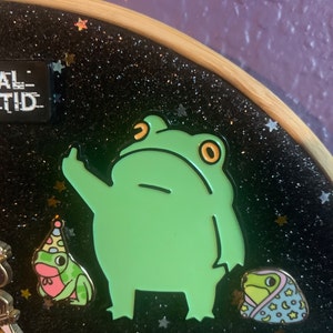 Golden Frog Hard Enamel Pin/tiny Frögs Collection Serotonin - Etsy