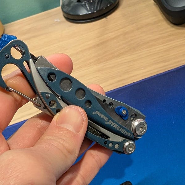 Ferro Fire Hammer - Hard Rubber Hammer for the Leatherman Skeletool - Etsy