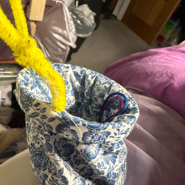 Collapsible Thread Bin/ Collapsable Thread Bin/ Collapsible Thread ...