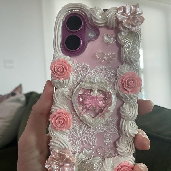Baby Pink Heart Decoden Phone Case for All Brand, Light Pink Roses ...
