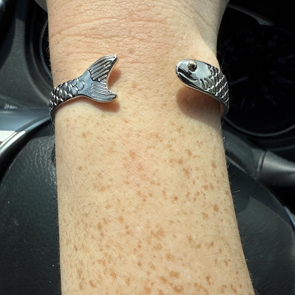 Cape Cod Fish Bracelet - Solid 925 Silver & Real 14k Gold Eye - Cape ...