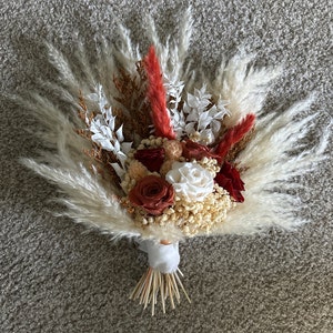 Boho Rust Terracotta Mini Dried Flower Bouquet, Guest Gift for the ...