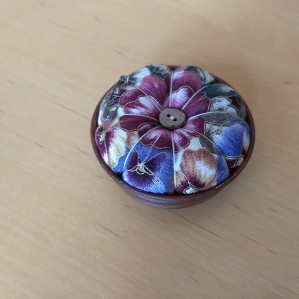 One Handmade Primitive Pin Keep / Pincushion / Pin Cushion in Rustic ...