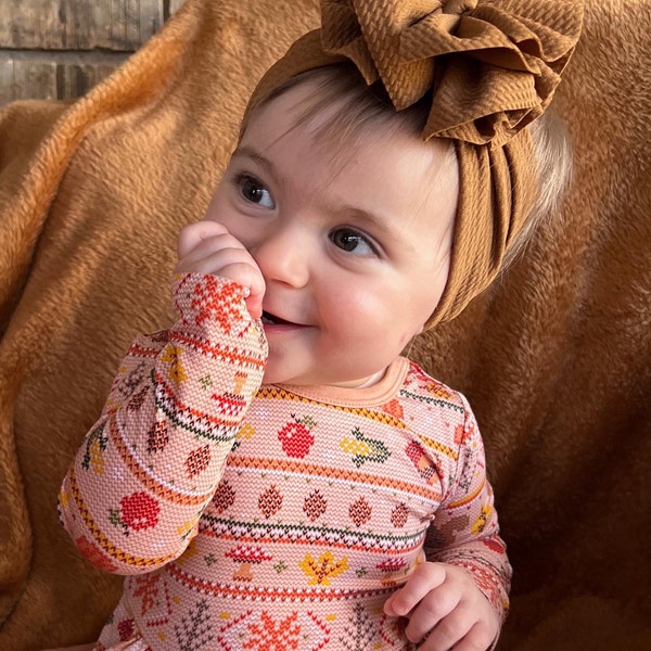 Messy Baby Bows, Messy Baby Girl Headwrap - Available in Piggies ...