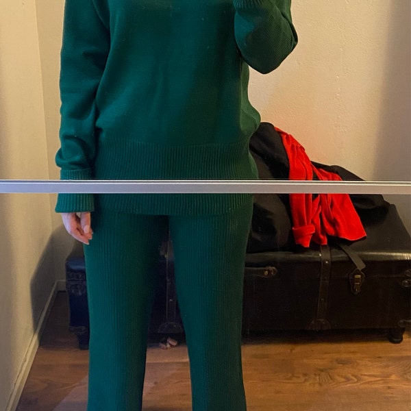 100% Merino Wool Hand Knitted Vintage Style Buttoned Women Sweater in ...