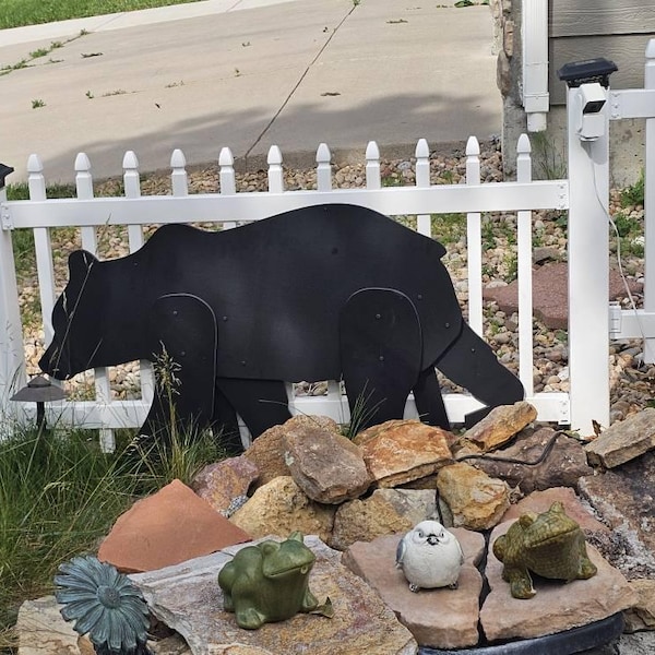 Black Bear Yard Art, PVC Bear Garden Sculpture, Outdoor Wildlife Decor ...