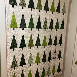 Santa in the Trees Quilt Pattern PDF - Etsy