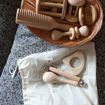 Colour Themed Treasure Basket Treasure Basket-small Baby Basket, Baby ...