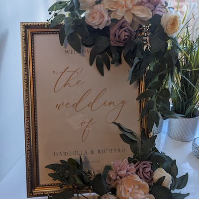 20 Personalised Menus With Place Name Tag and Gold Teardrop - Etsy UK