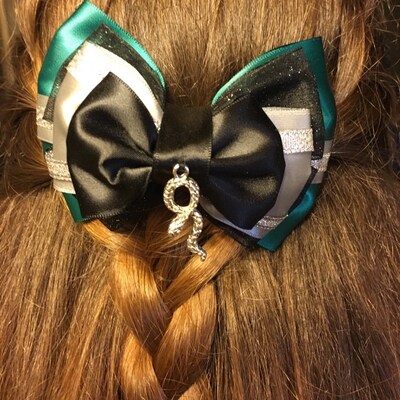 Green Wizard Hair Bow - Etsy