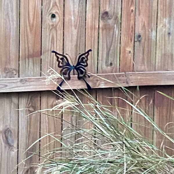 Beautiful Torch-colored Metal Butterfly Wall & Garden Decor Butterfly ...