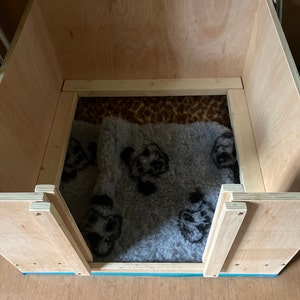 Whelping Box 90 Cm X 90 Cm With 30 Cm High Walls. Birthing Box Wooden ...