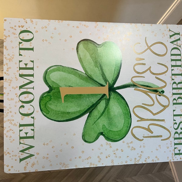 Editable St. Patrick's Day Welcome Sign, Boy, Green, Gold, Lucky One ...