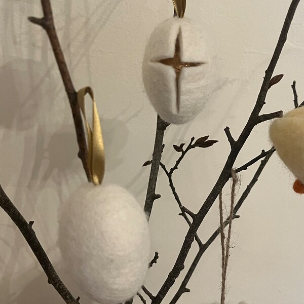 Felt Snowdrop Ornament - Handmade Merino Wool Felt Flower Hanging ...