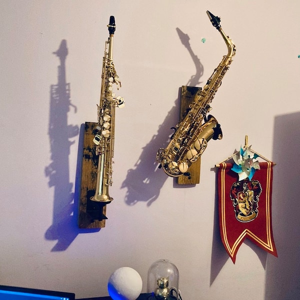 Whiskey Barrel Stave Saxophone Wall Mount – Wood Saxophone Hanger - Etsy