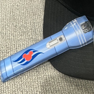 Flat Magnetic Flashlights/fish Extender Gifts/fe Gifts/cabin Gift ...