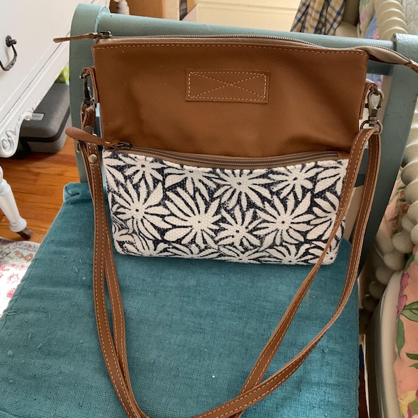 Upcycled Floral Print Vintage Style Canvas and Leather Shoulder Bag - Etsy