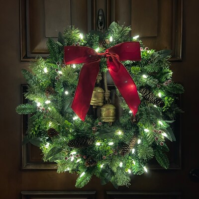 Classic Christmas Wreath With Rustic Bells and Optional Lights Made to ...